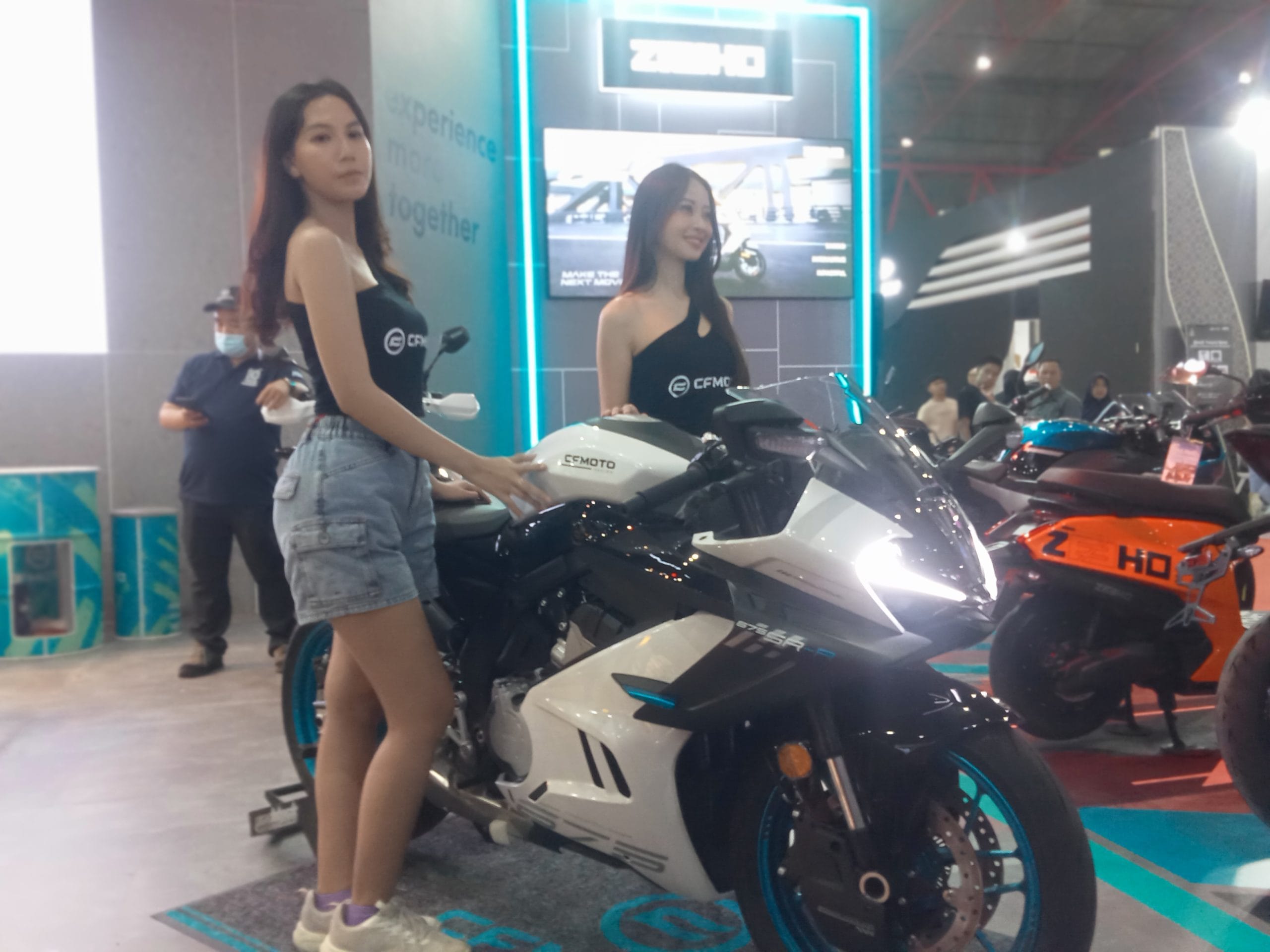 MForce Indonesia Launching Tiga Motor Terbaru, Yuk Tengok